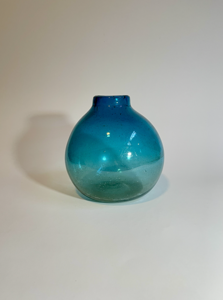 FLORERO BOLA TURQUESA 20X20 - La Casa Del Vidrio